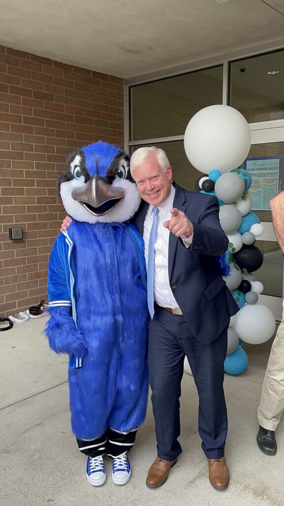 Juniper Elementary – Home of the Blue Jays